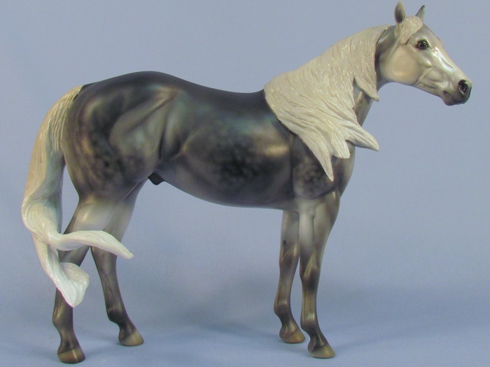 DAH ISH Windswept Twitched Ear and Long Split Tail | StoneHorseRef