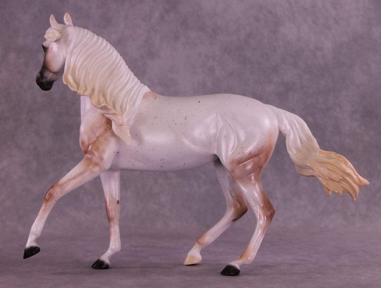 First Snow | StoneHorseRef